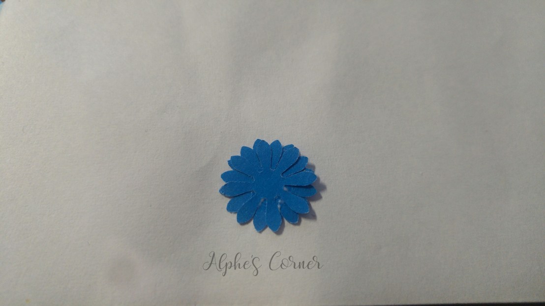 Mini Paper Flowers (Using Flower Cutter) – Alphe's Corner