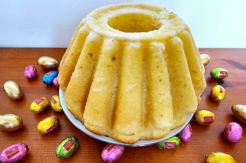 Polish Easter Cake – Lemon Babka – Bundt Cake – Alphe's Corner