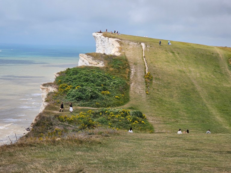 Seven Sisters Hike – The Most Beautiful Cliffs In England – Alphe's Corner